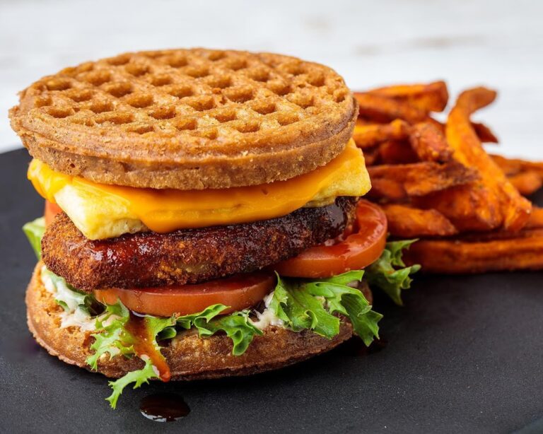 The 13 BEST Authentic Vegan Restaurants in Chicago (2025 RANK)