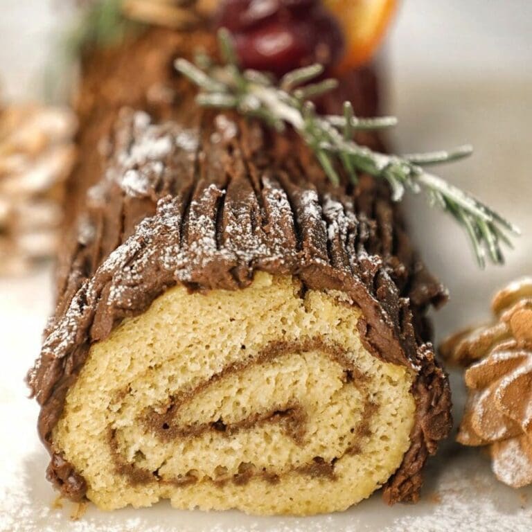 10 Best Vegan Bakeries in Los Angeles for Vegan Cakes & Desserts